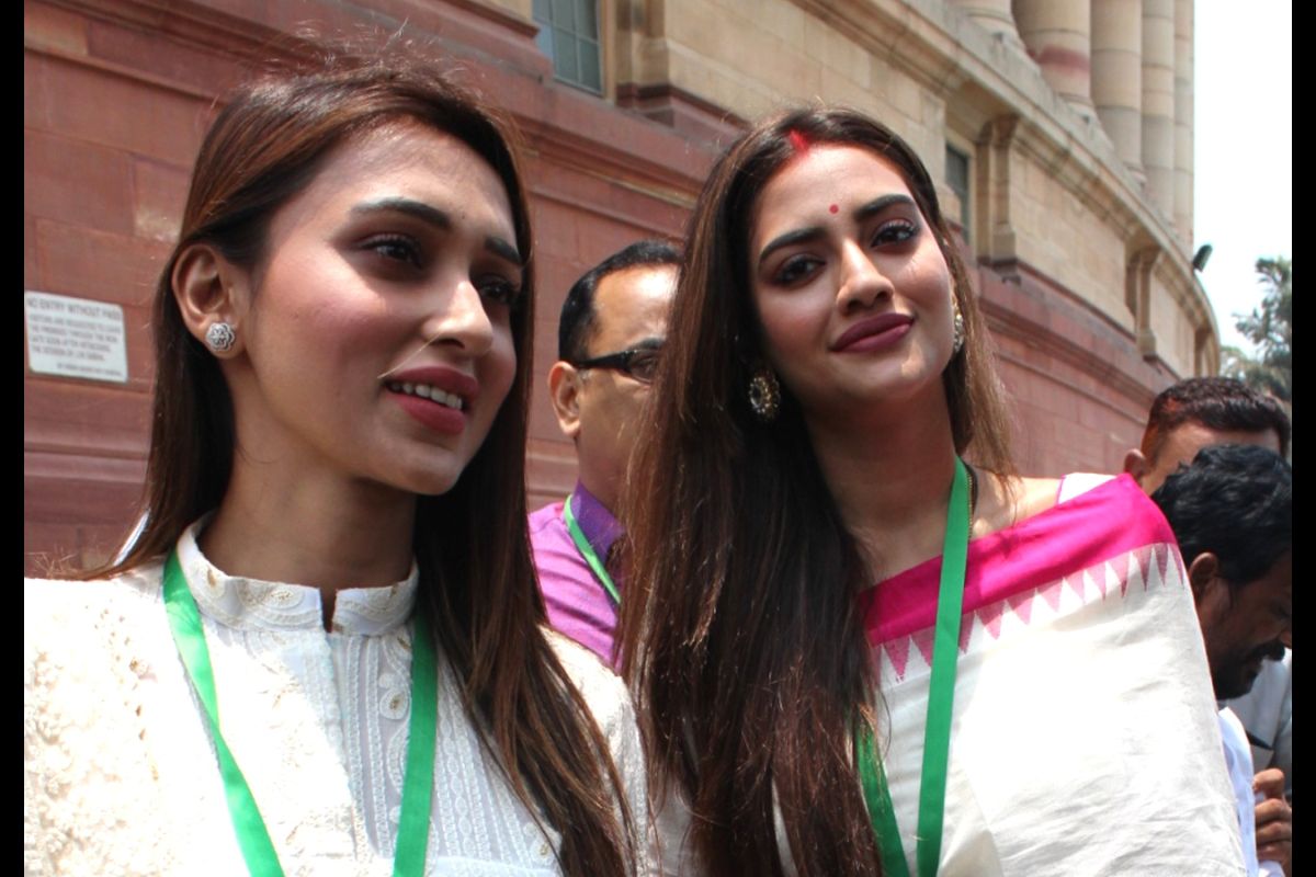 10 Most Beautiful Female Politicians Of India 2022