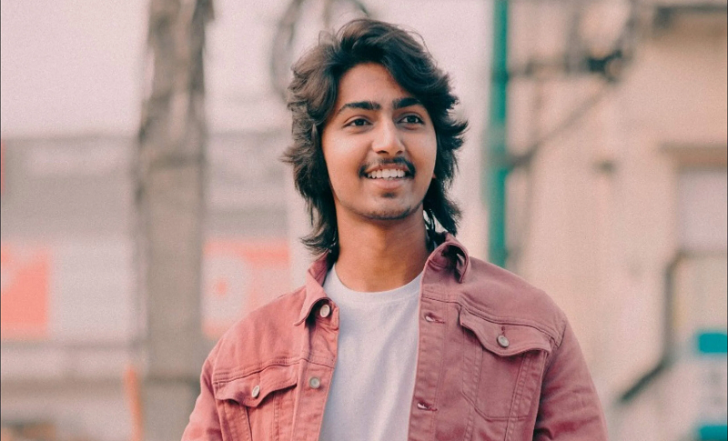 Pruthvi Shamanur Debuts In Padavi Poorva Kannada Film