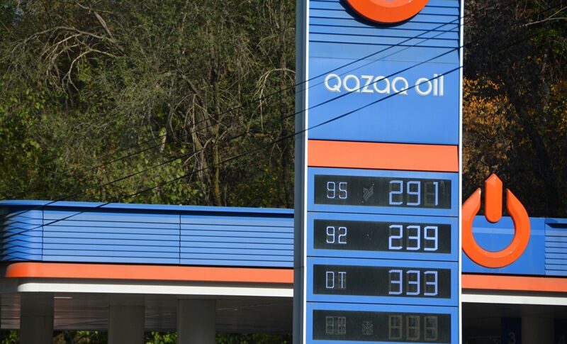 Top 10 Countries with the Cheapest Petrol Prices 2025